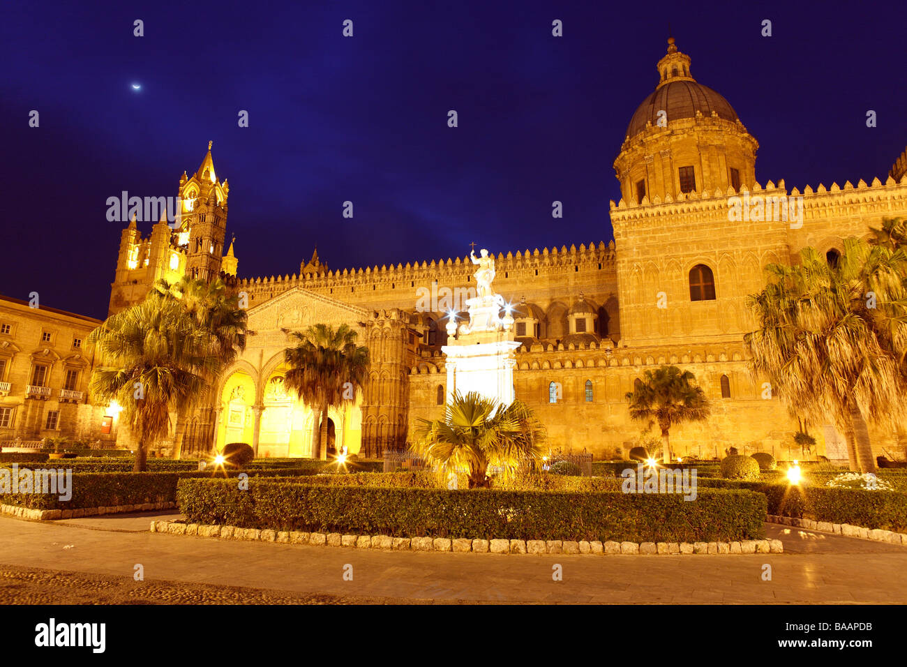 Duomo Cathedral, Palermo, Sicily, Italy Stock Photo - Alamy