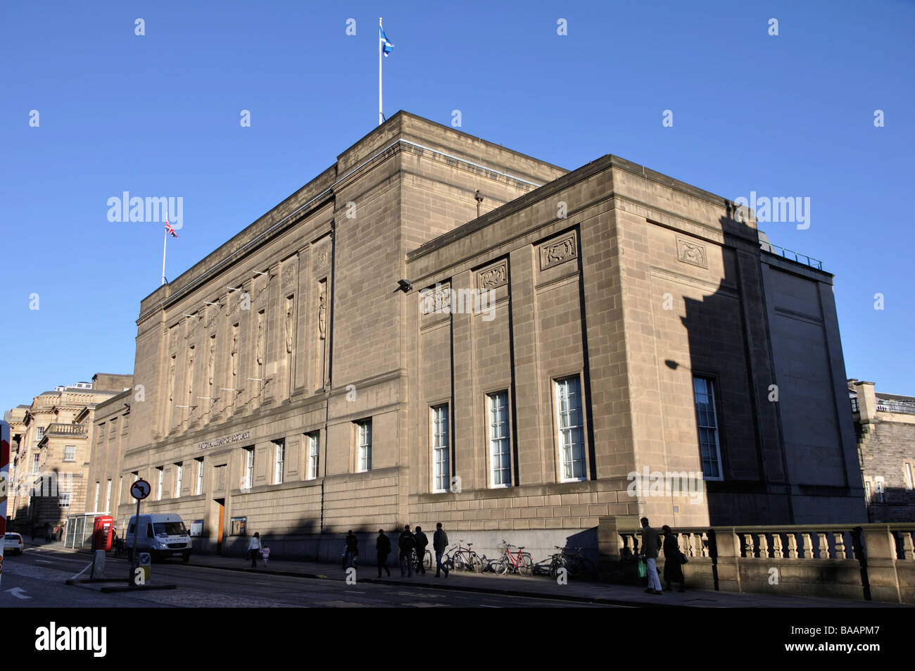 Scottish city 1930s hi-res stock photography and images - Alamy