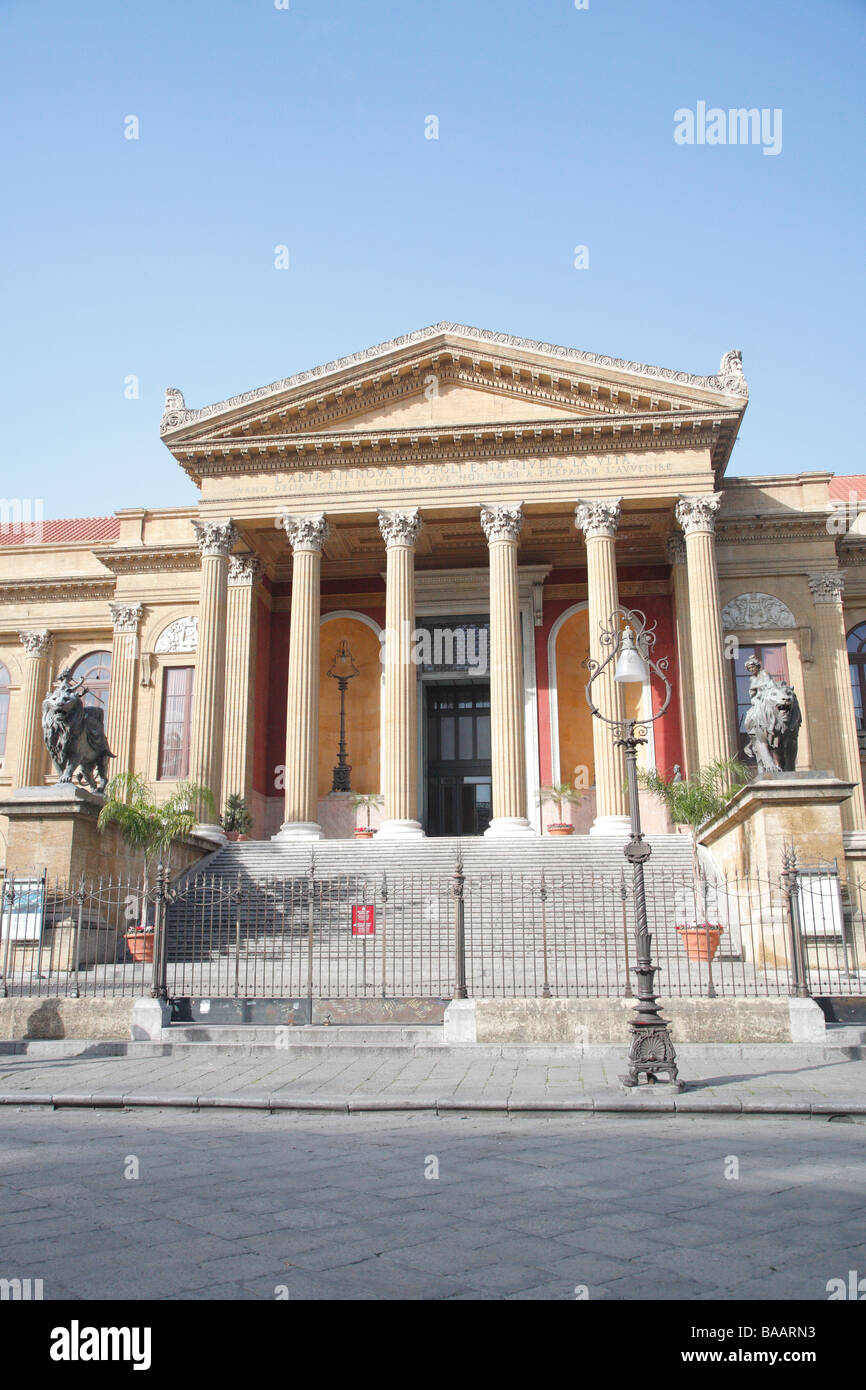 Theater (Teatro) Massimo, Palermo, Sicily, Italy Stock Photo - Alamy