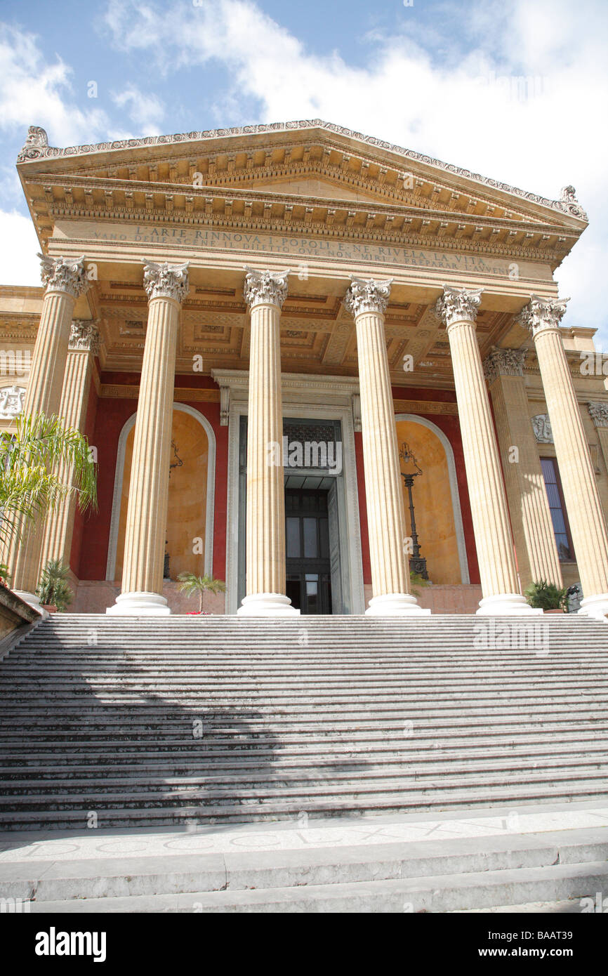 Theater (Teatro) Massimo, Palermo, Sicily, Italy Stock Photo - Alamy