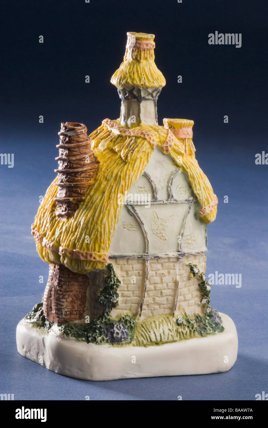 Dollhouse model hi-res stock photography and images - Alamy