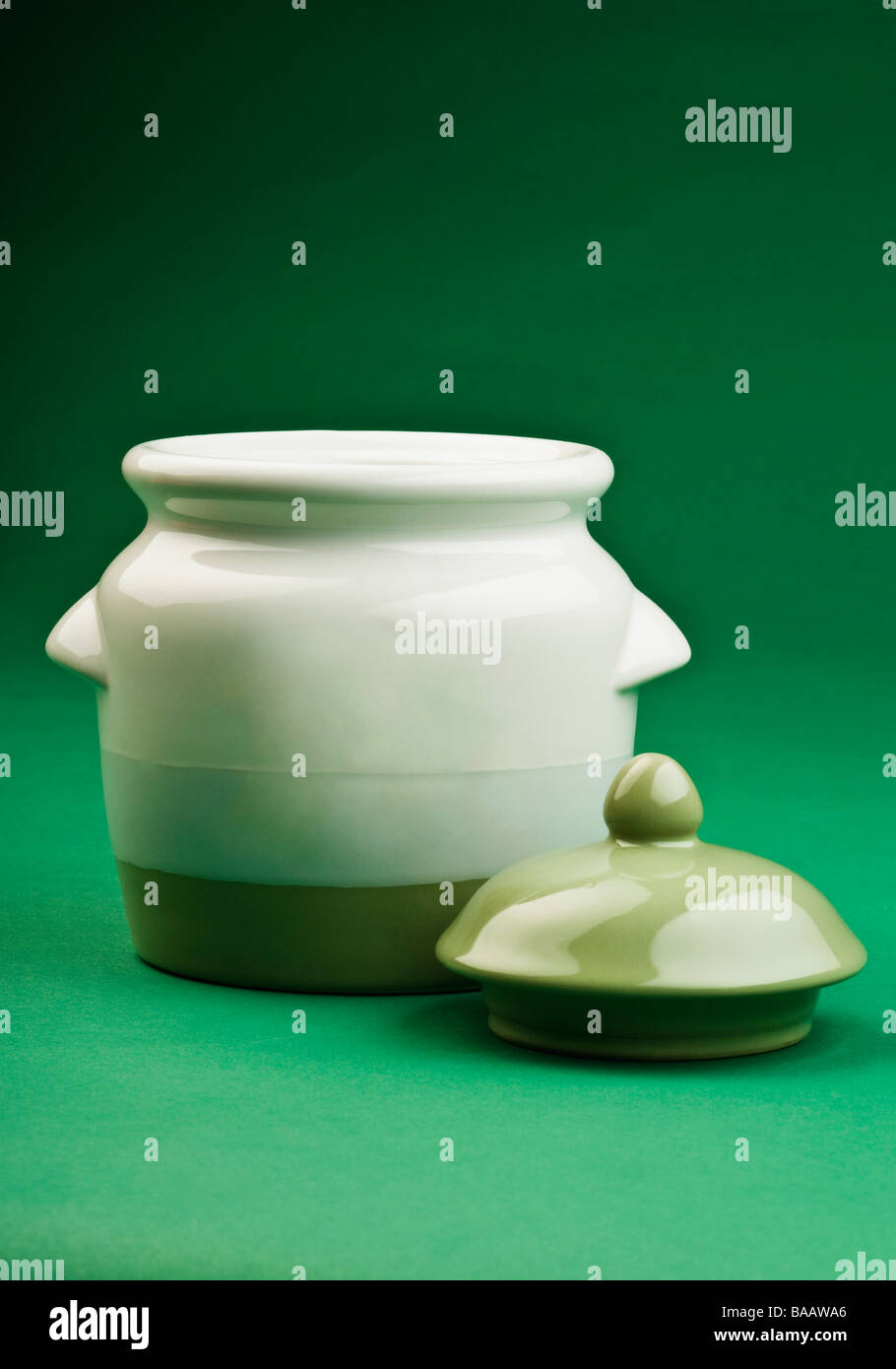 Pottery jar lid hi-res stock photography and images - Alamy