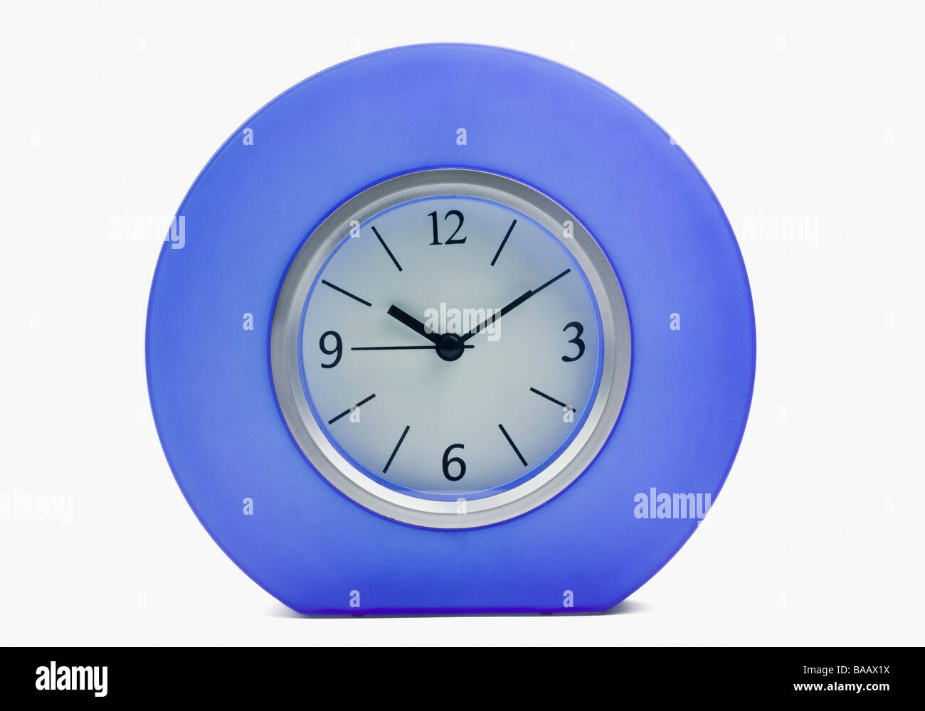 Circle clock hi-res stock photography and images - Alamy