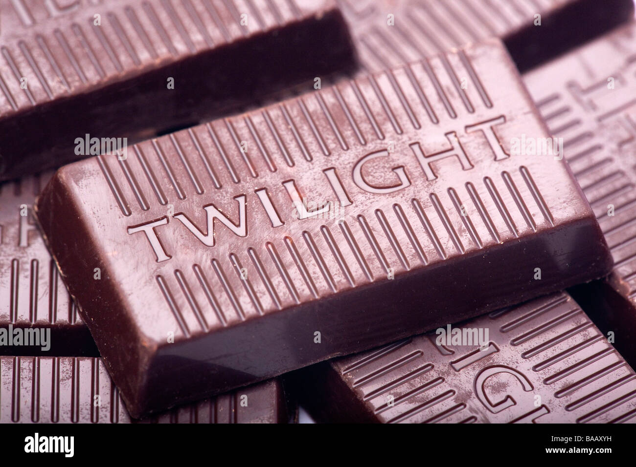 Dark chocolates hi-res stock photography and images - Alamy