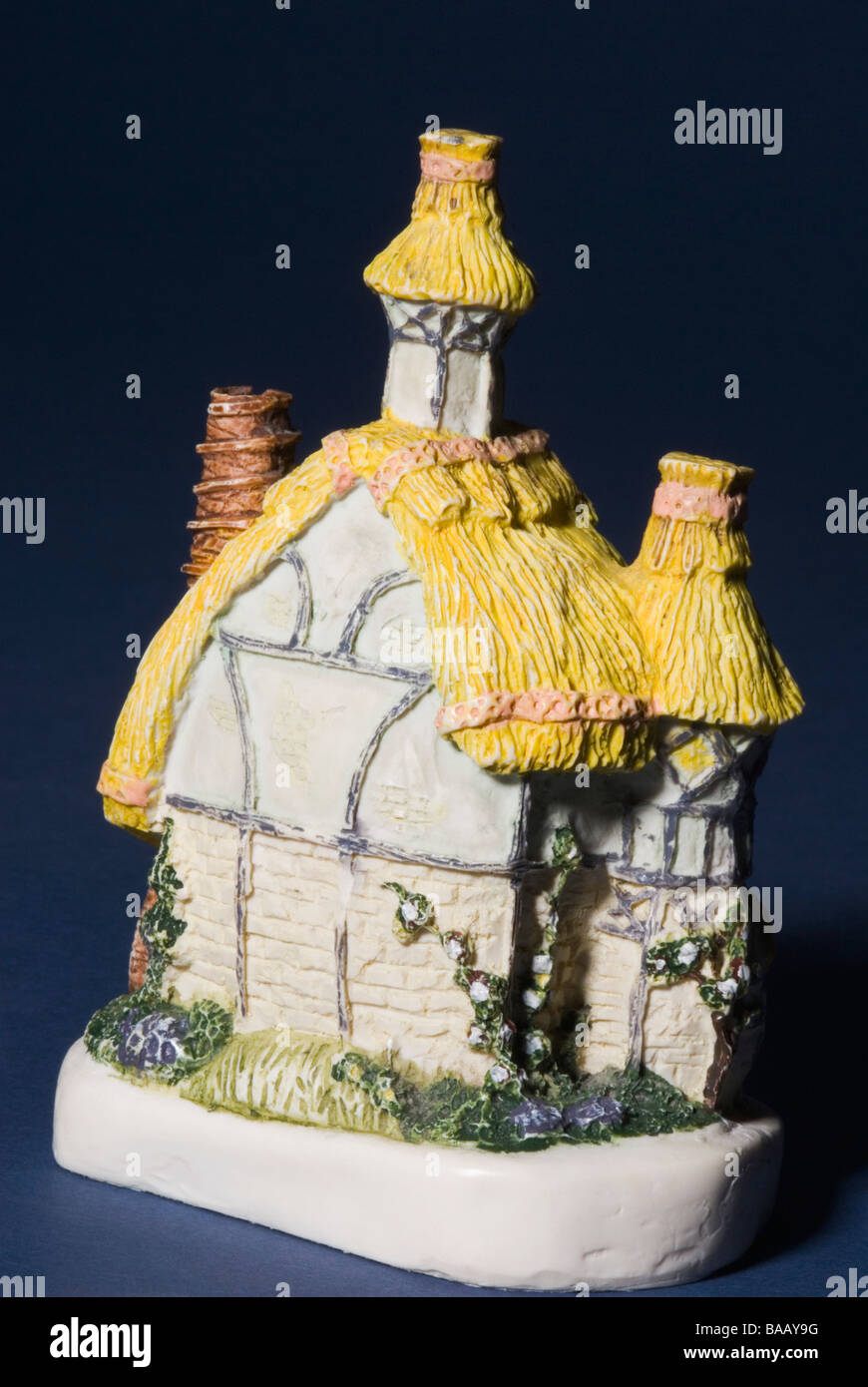 Dollhouse model hi-res stock photography and images - Alamy