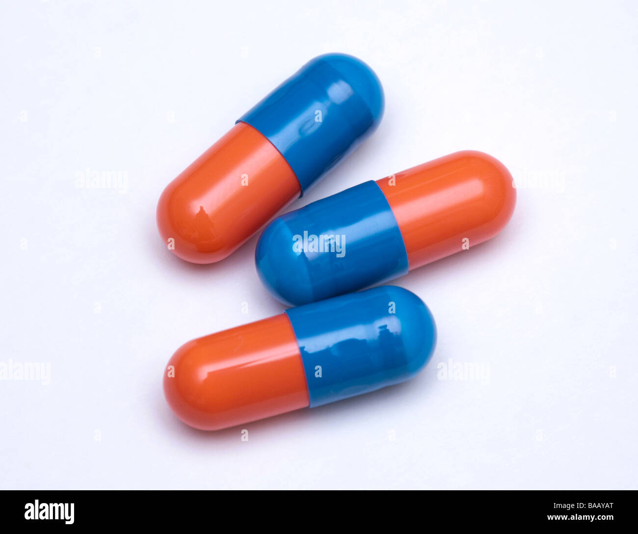 Cephalosporin antibiotic hi-res stock photography and images - Alamy
