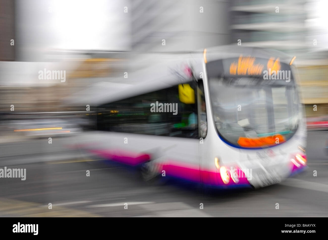 Speeding bus hi-res stock photography and images - Alamy