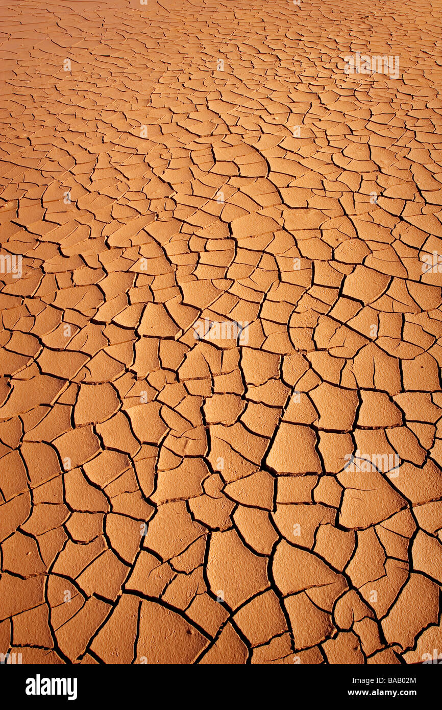 a dry and cracked river bed Stock Photo - Alamy