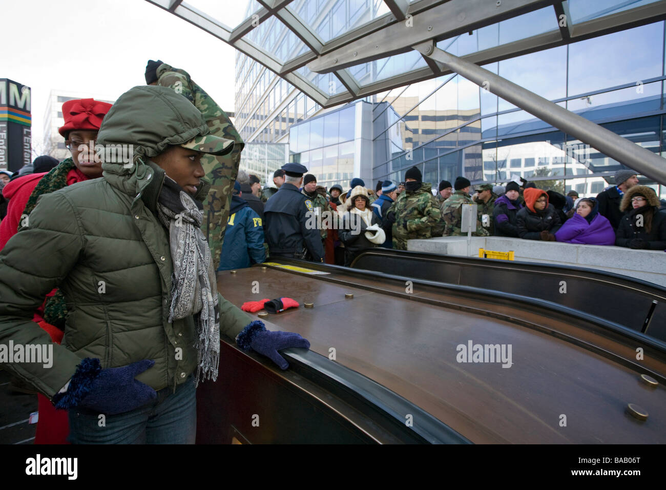 Crowd at a metro station after the inauguration of Barack Obama in ...
