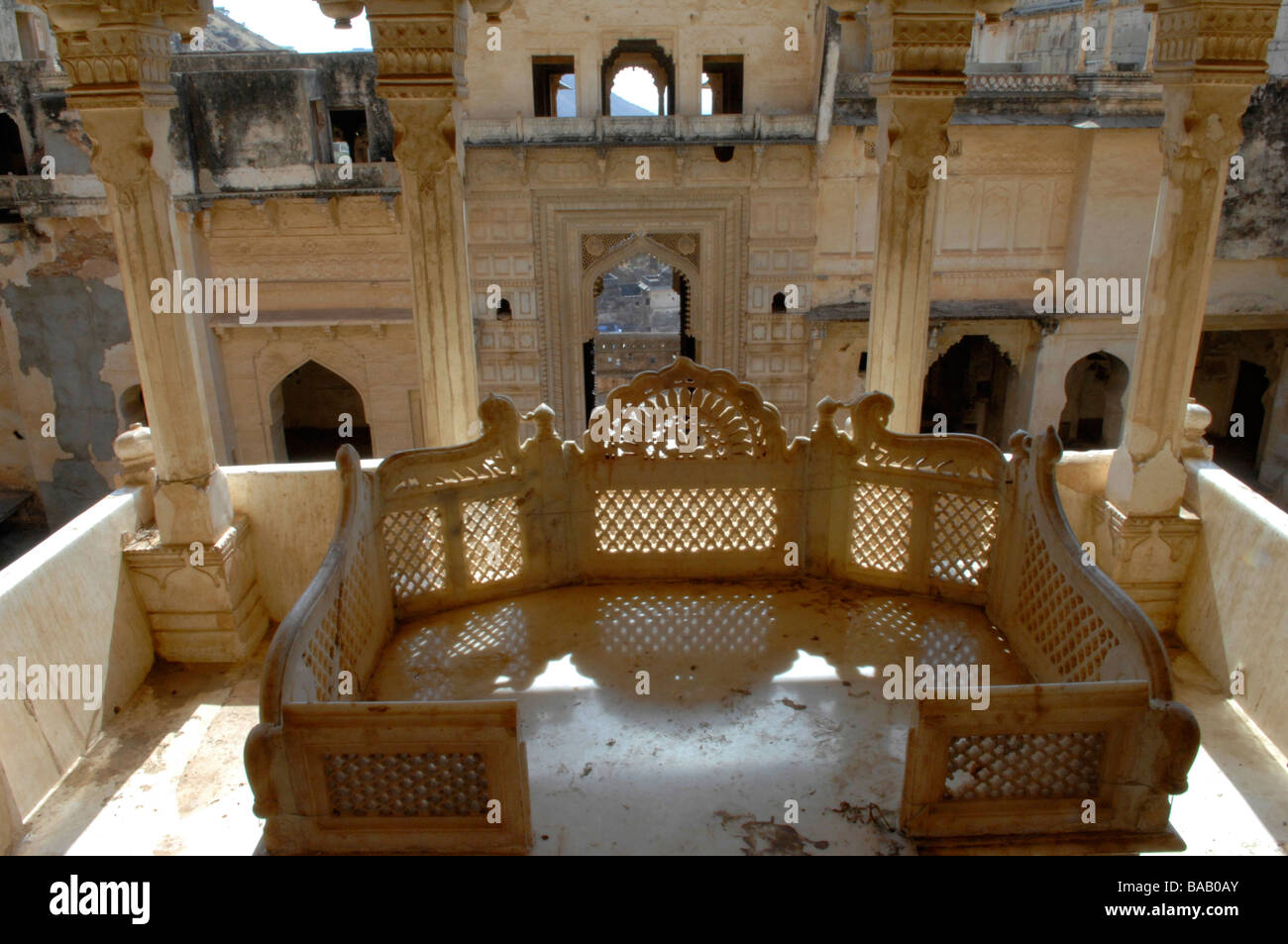 A delicate marble balcony carrying a marble throne seat in the Diwan i ...