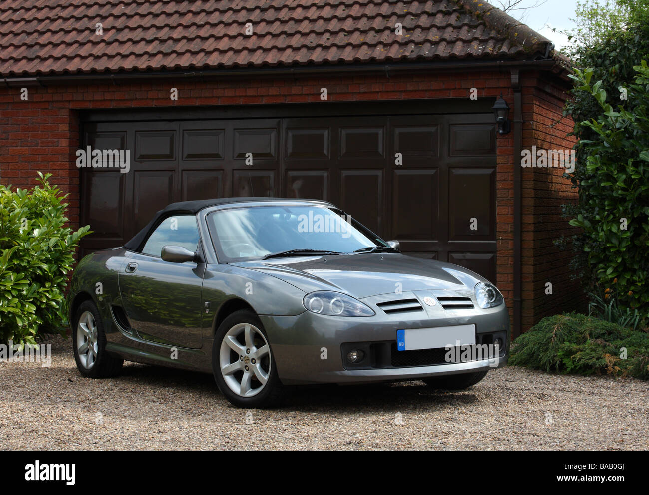 Mg car hi-res stock photography and images - Alamy