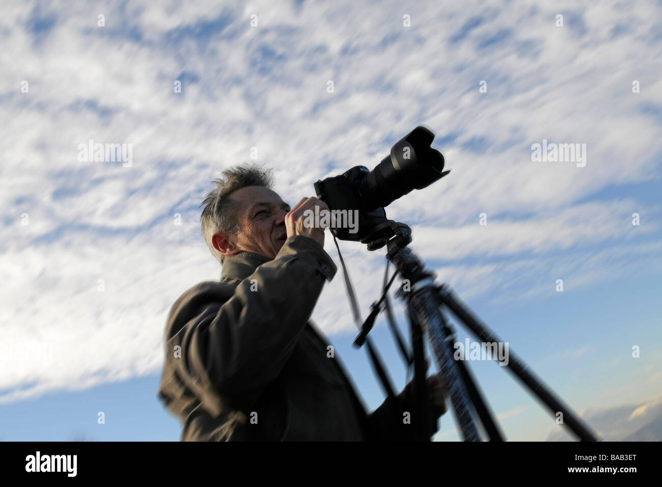 Spy photographer hi-res stock photography and images - Alamy