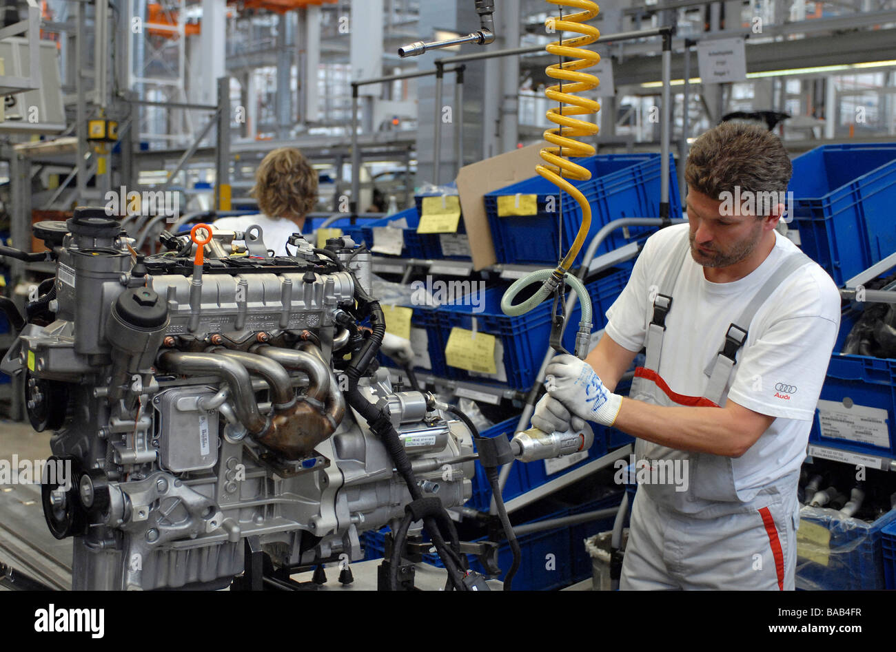 Audi engine hi-res stock photography and images - Alamy