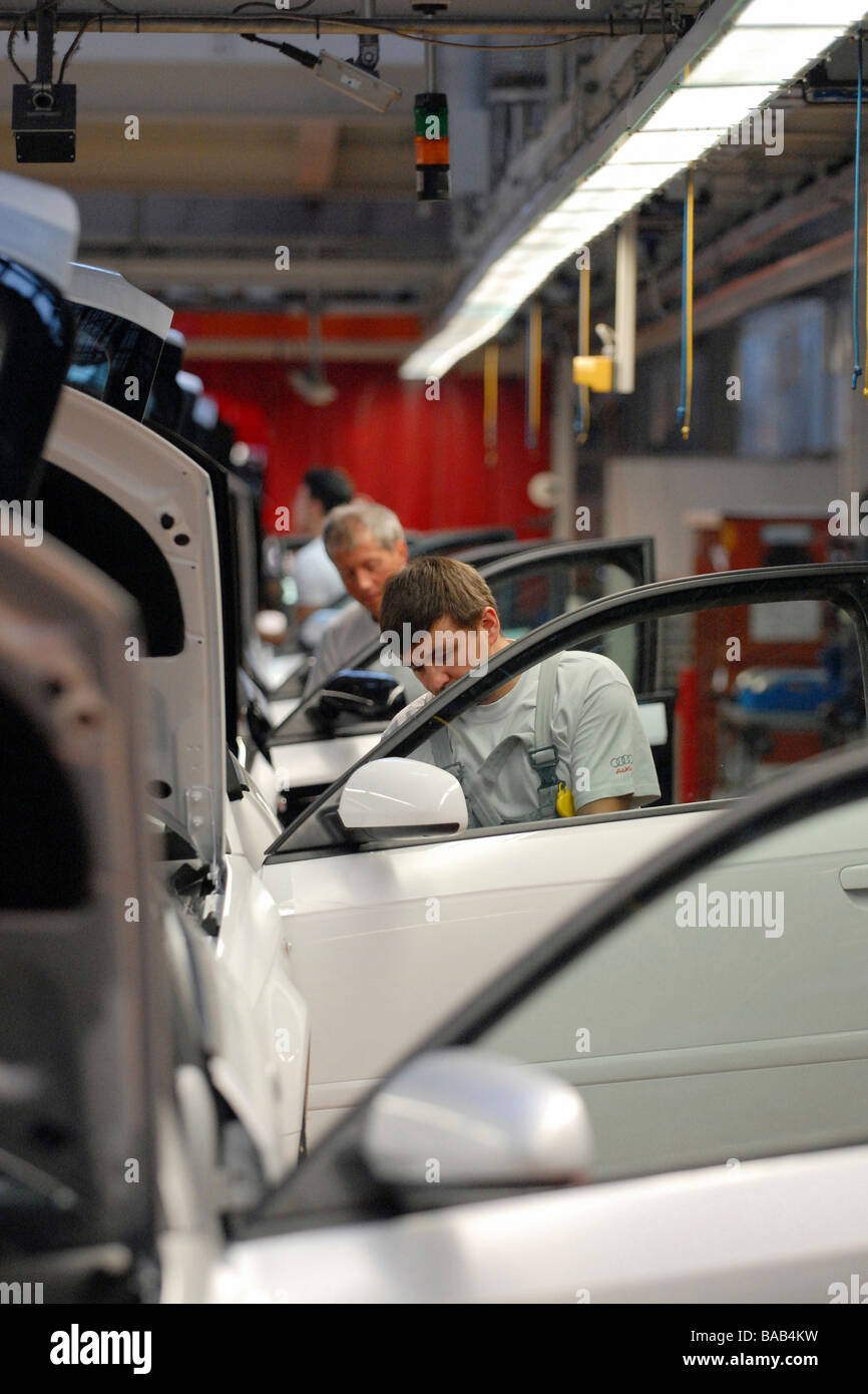 Car factory workers germany hi-res stock photography and images - Alamy