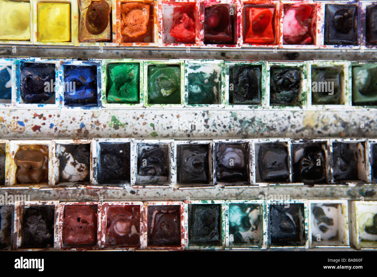 Paintbox hi-res stock photography and images - Alamy
