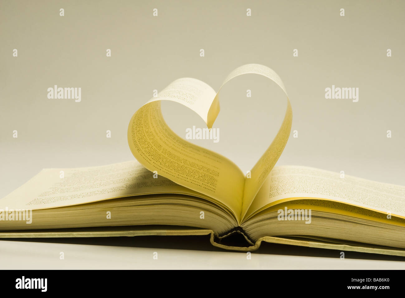Loveheart book hi-res stock photography and images - Alamy