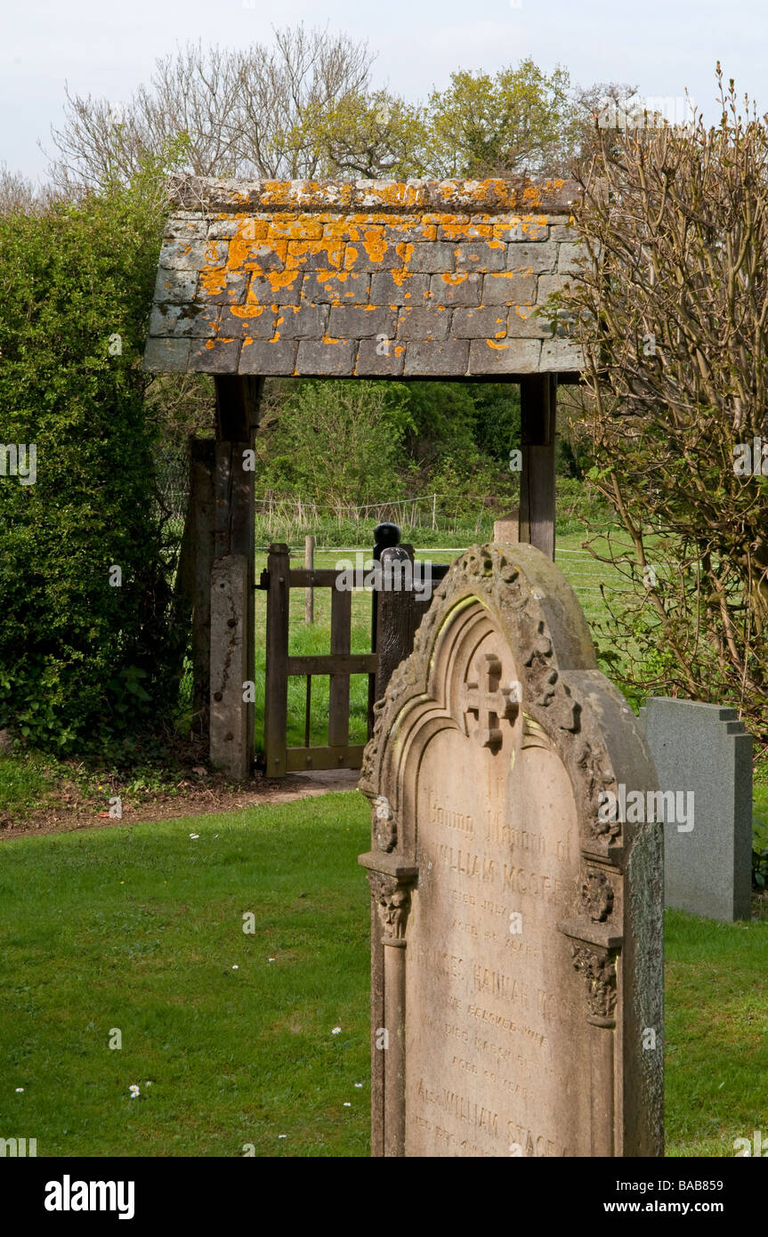 Churchyard lych gate entrance hi-res stock photography and images - Alamy