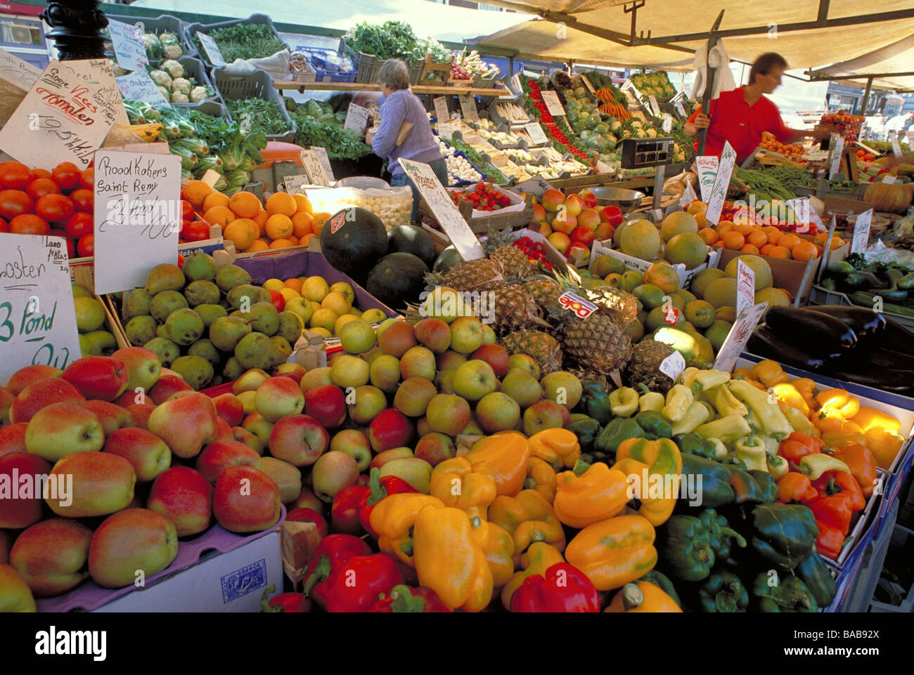 Elk129 6631 Netherlands Delft Friday market vegetable and fruit stalls ...