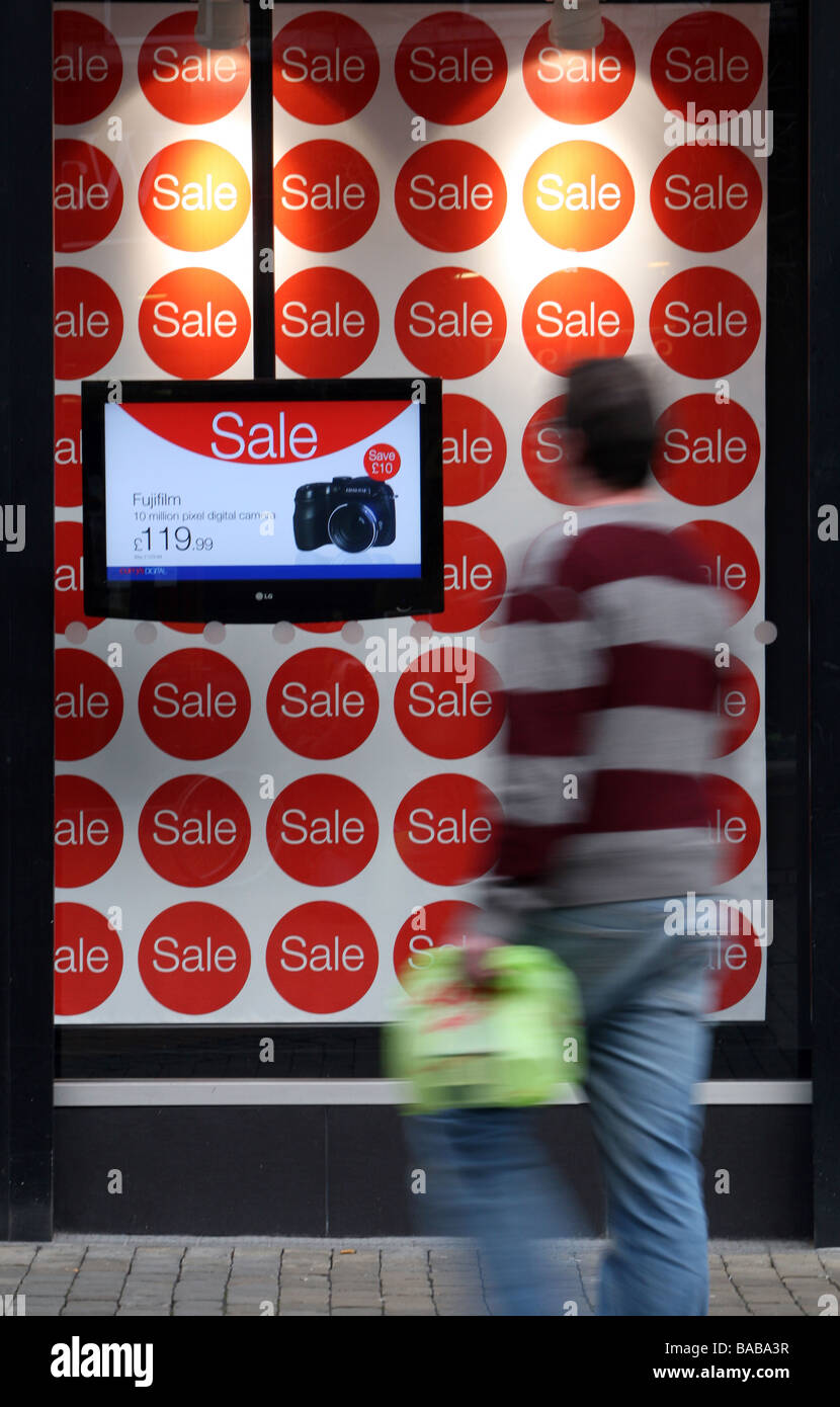Currys plc hi-res stock photography and images - Alamy