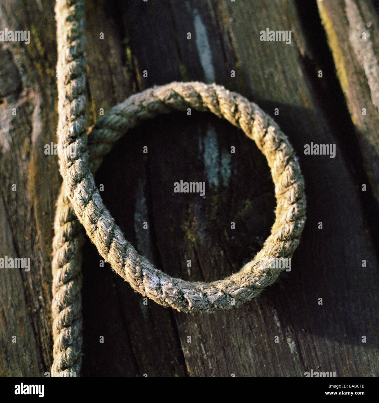 Piece of rope hi-res stock photography and images - Alamy