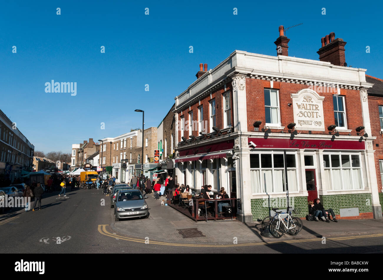 Hackney streets hi-res stock photography and images - Alamy