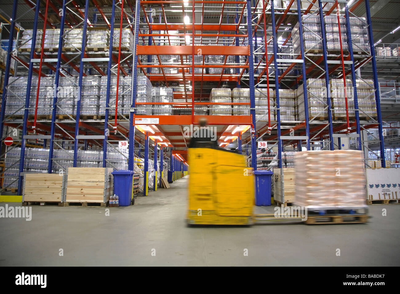 High rack storage area hi-res stock photography and images - Alamy