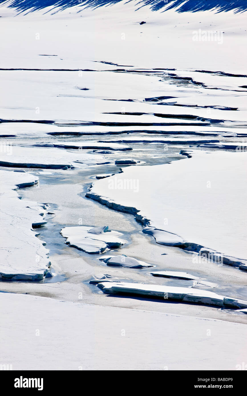 Ice and snow channels on Medicine Lake Stock Photo - Alamy