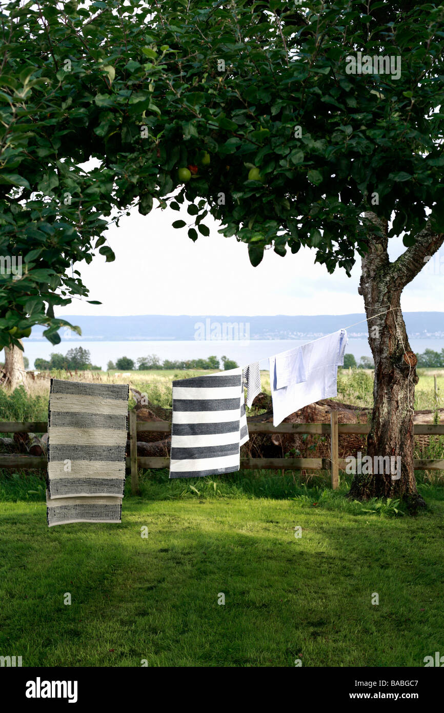 Hanging rug line hi-res stock photography and images - Alamy