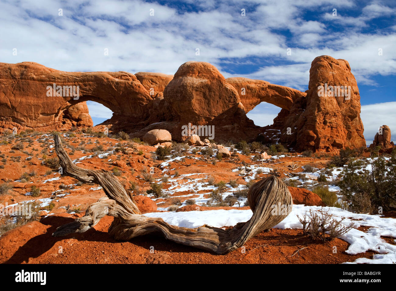 Windows and arches hi-res stock photography and images - Alamy