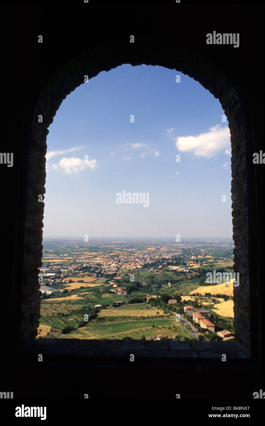 Verucchio rimini italy view town hi-res stock photography and images ...