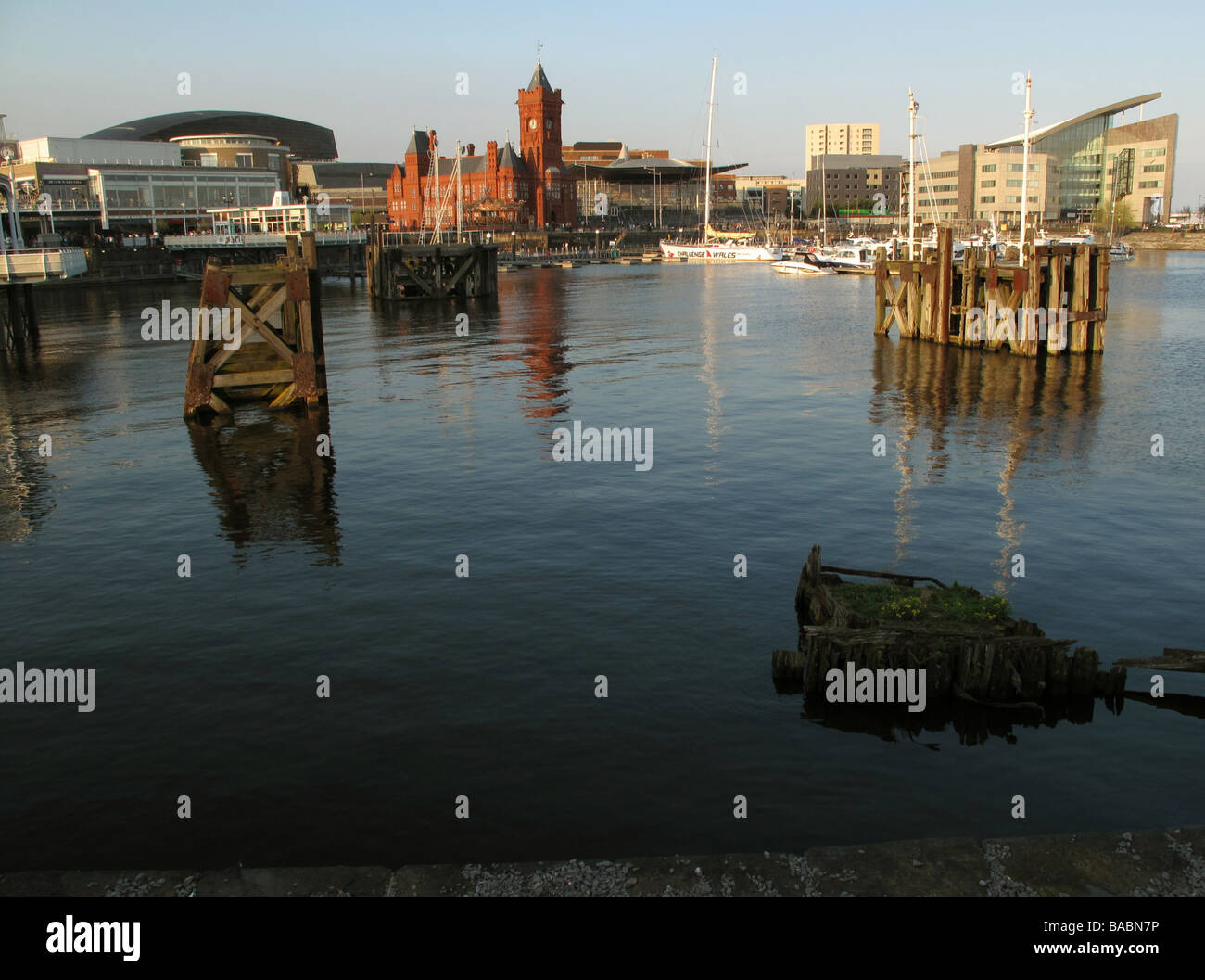 Cardiff dock entrance hi-res stock photography and images - Alamy
