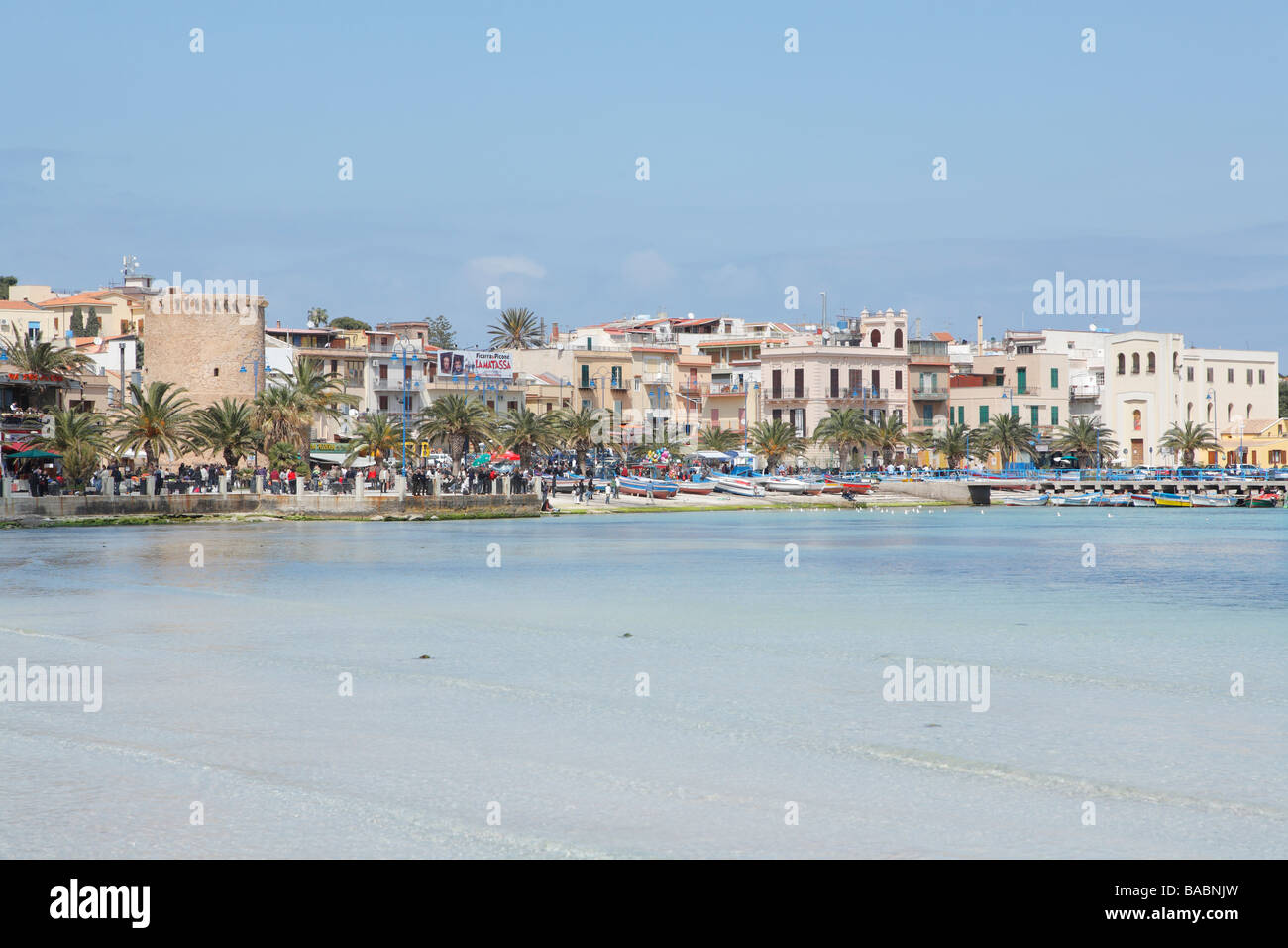Mondello pier sicily hi-res stock photography and images - Alamy