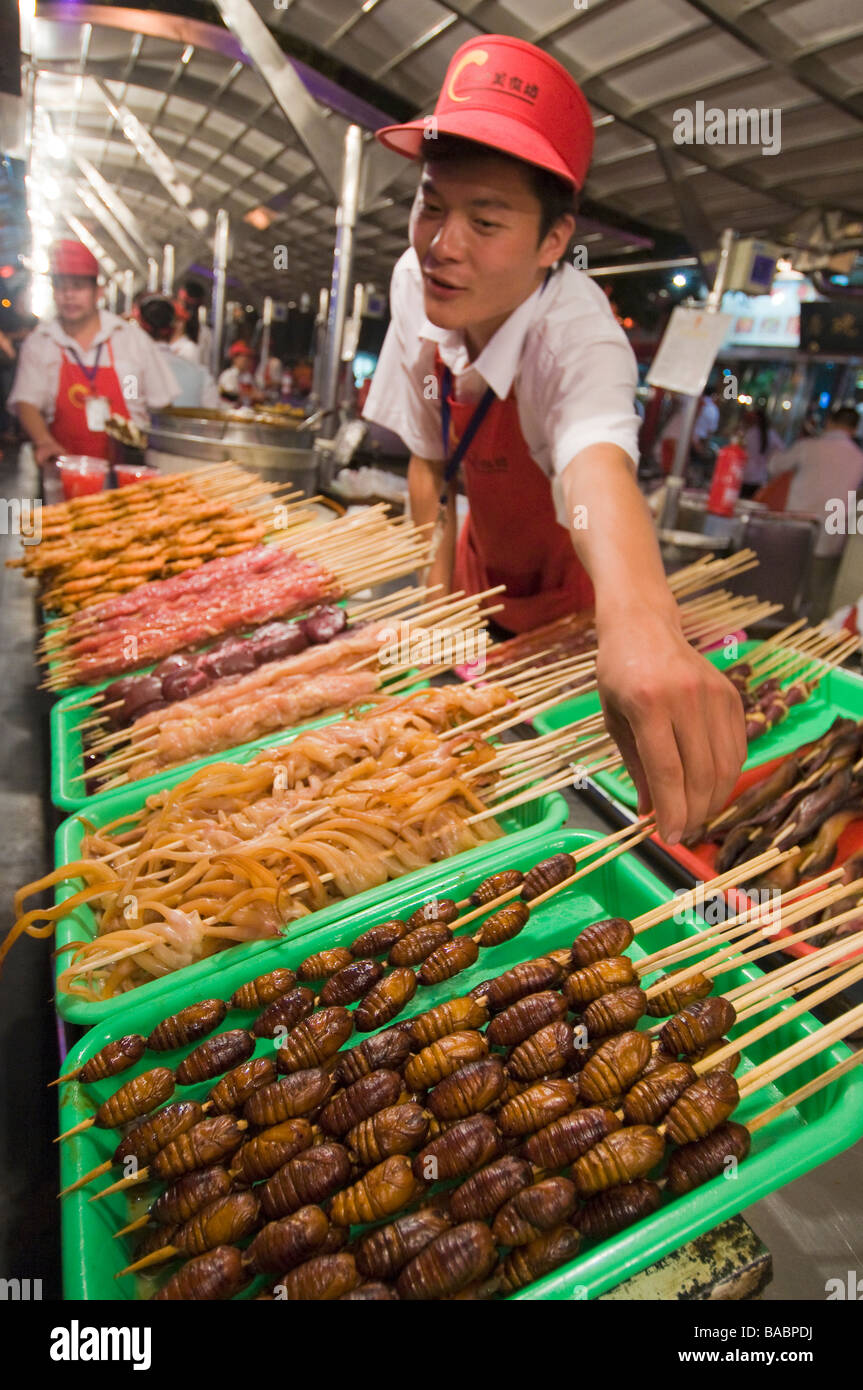 Exotic foods such as snake and insects for sale from stalls, Donghuamen ...