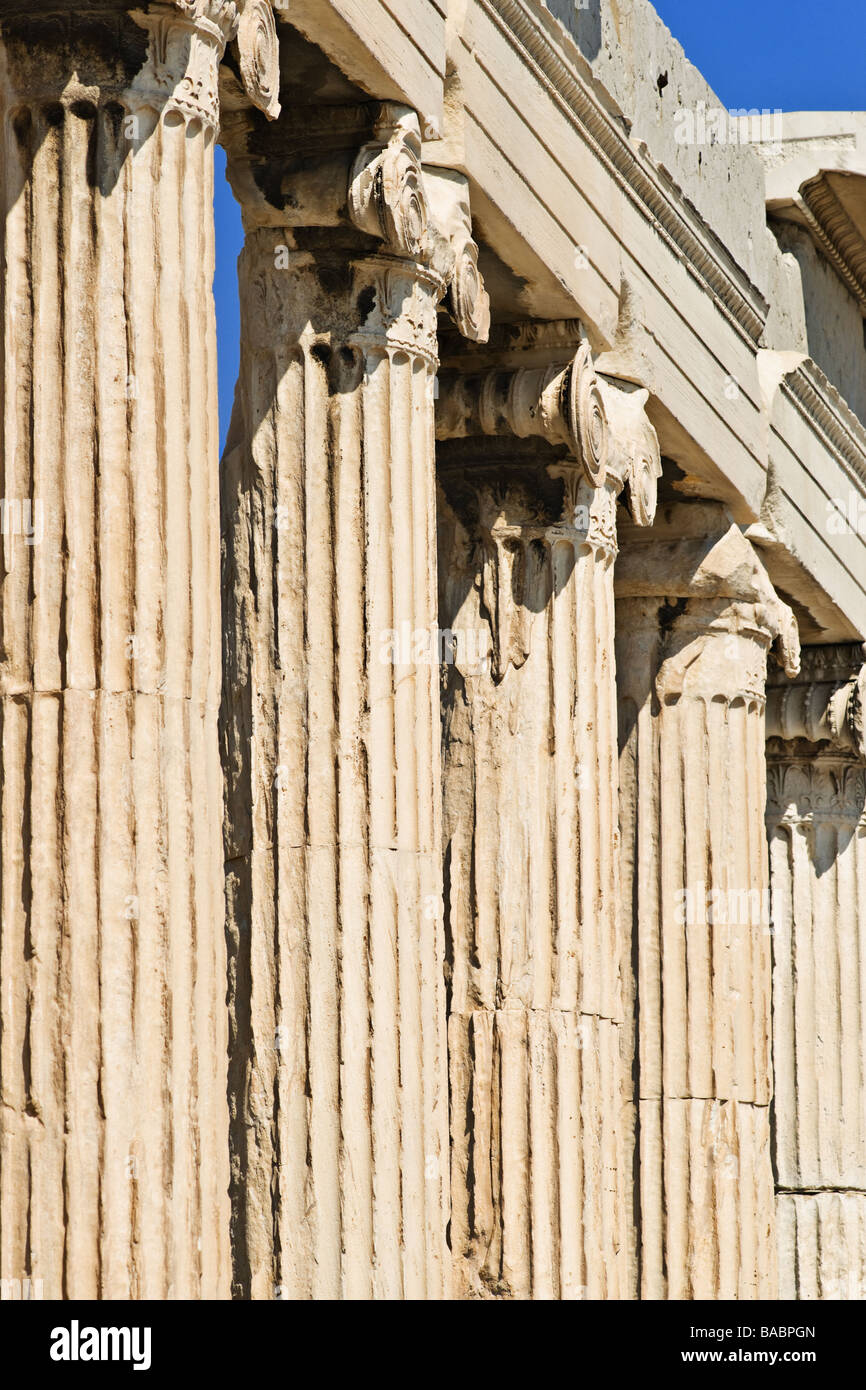 Erechtheum columns, Acropolis of Athens, Greece Stock Photo - Alamy Erechtheum columns, Acropolis of Athens, Greece Stock Photo - Alamy