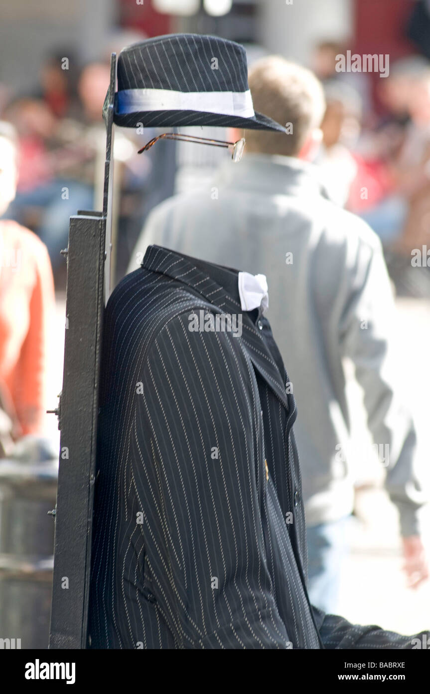 Headless man hi-res stock photography and images - Alamy