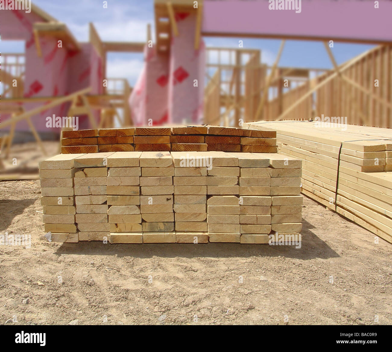 Lumber yards hi-res stock photography and images - Alamy