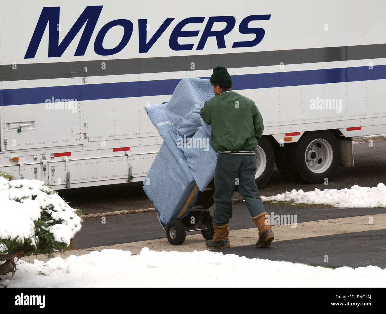 Movers hi-res stock photography and images - Alamy