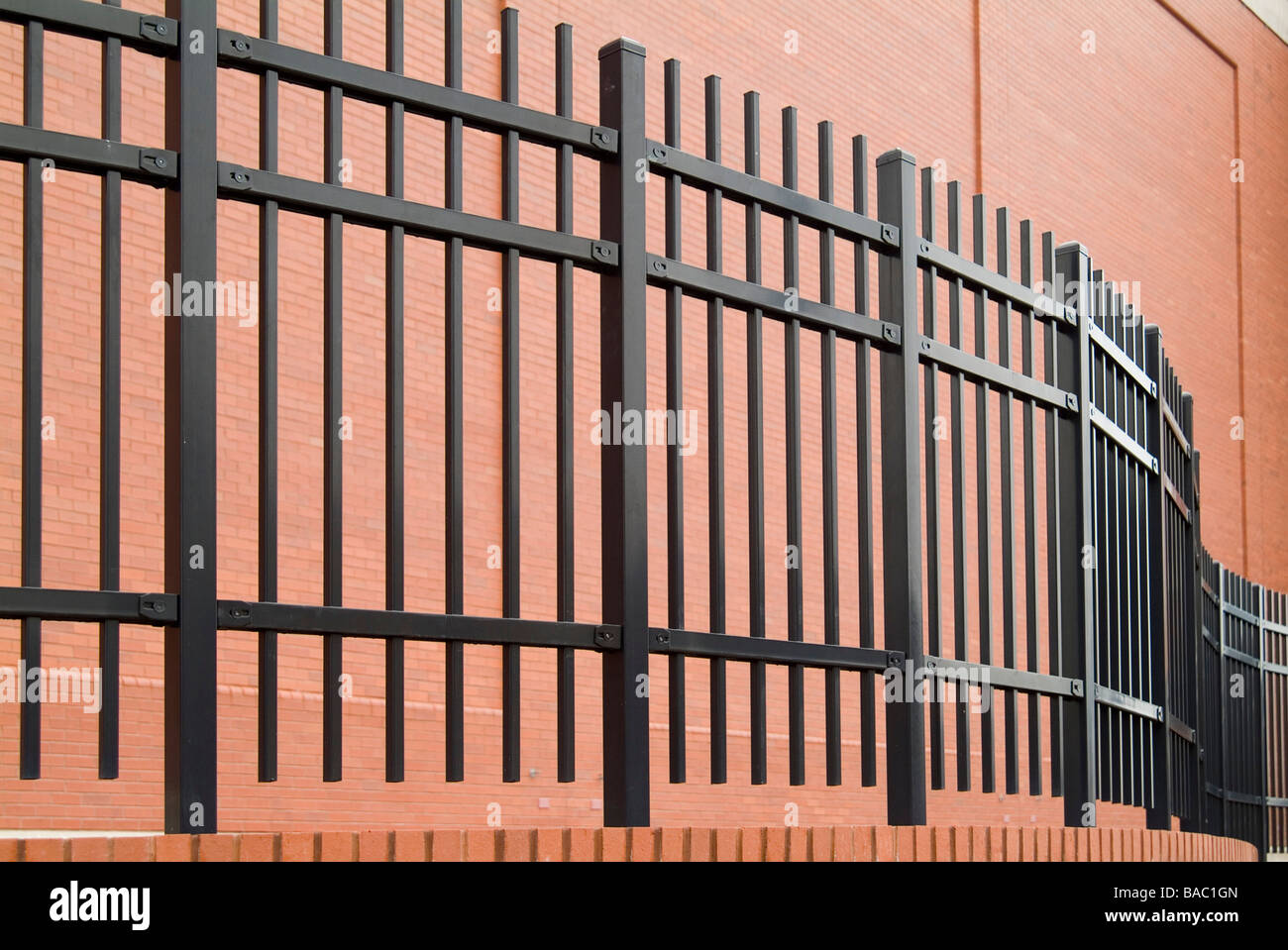 Low wrought iron fencing hi-res stock photography and images - Alamy