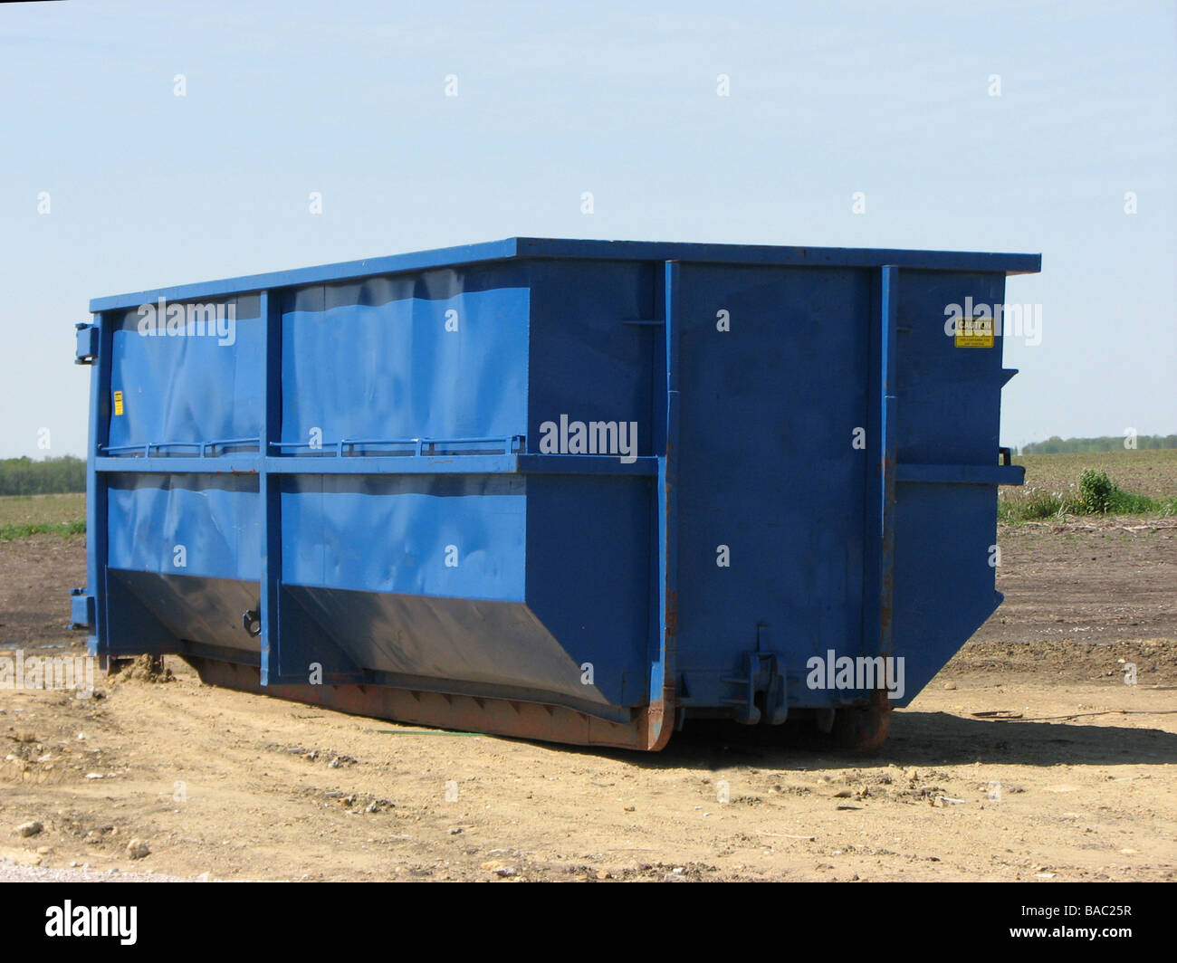 Rubble removal hi-res stock photography and images - Alamy
