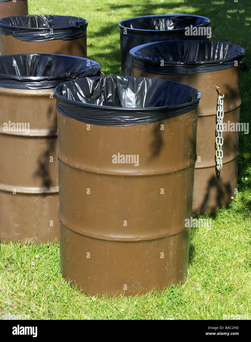 Trash barrels hi-res stock photography and images - Alamy