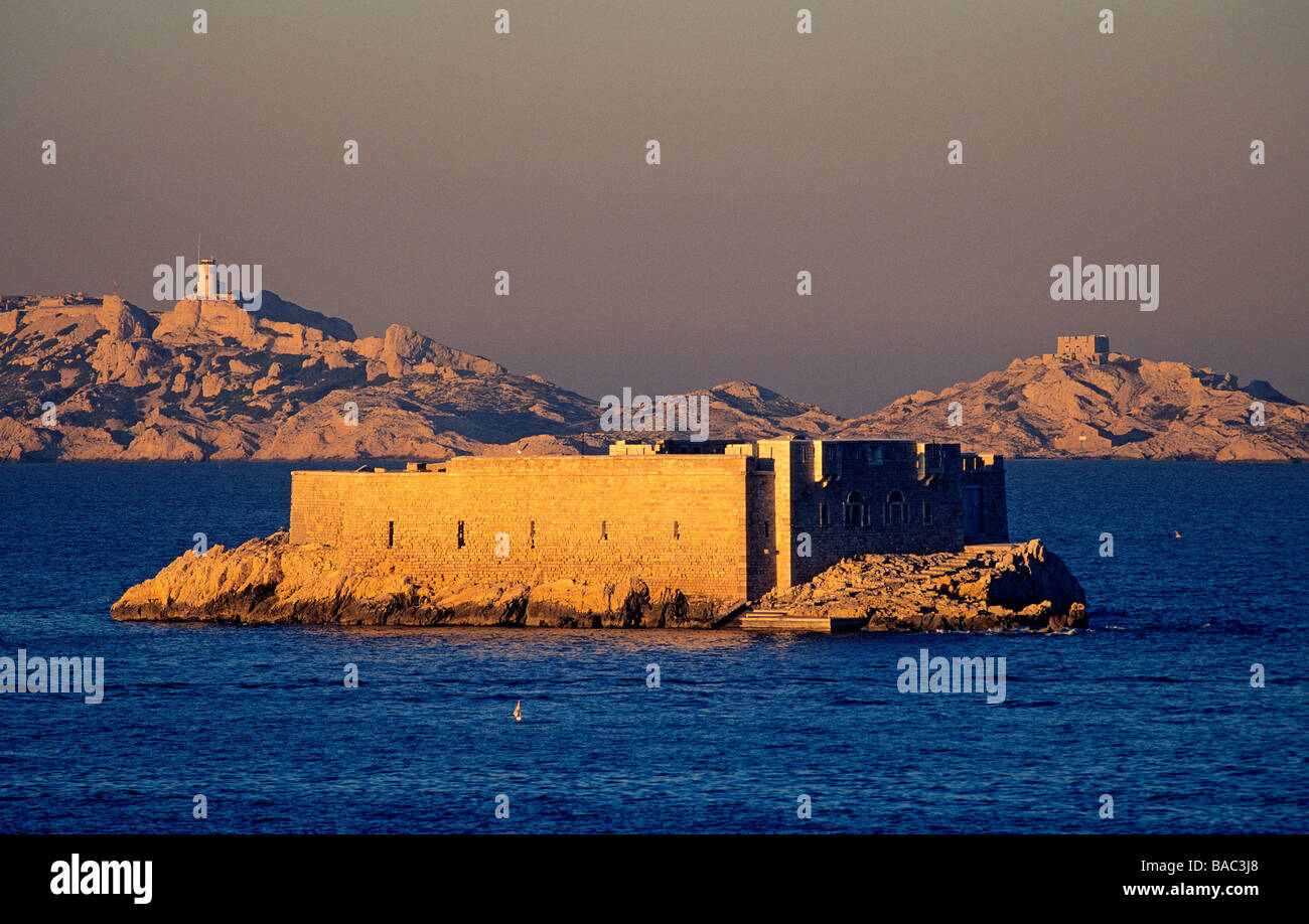 France, Bouches du Rhone, Marseille, Gaby Islet with Iles du Frioul in ...