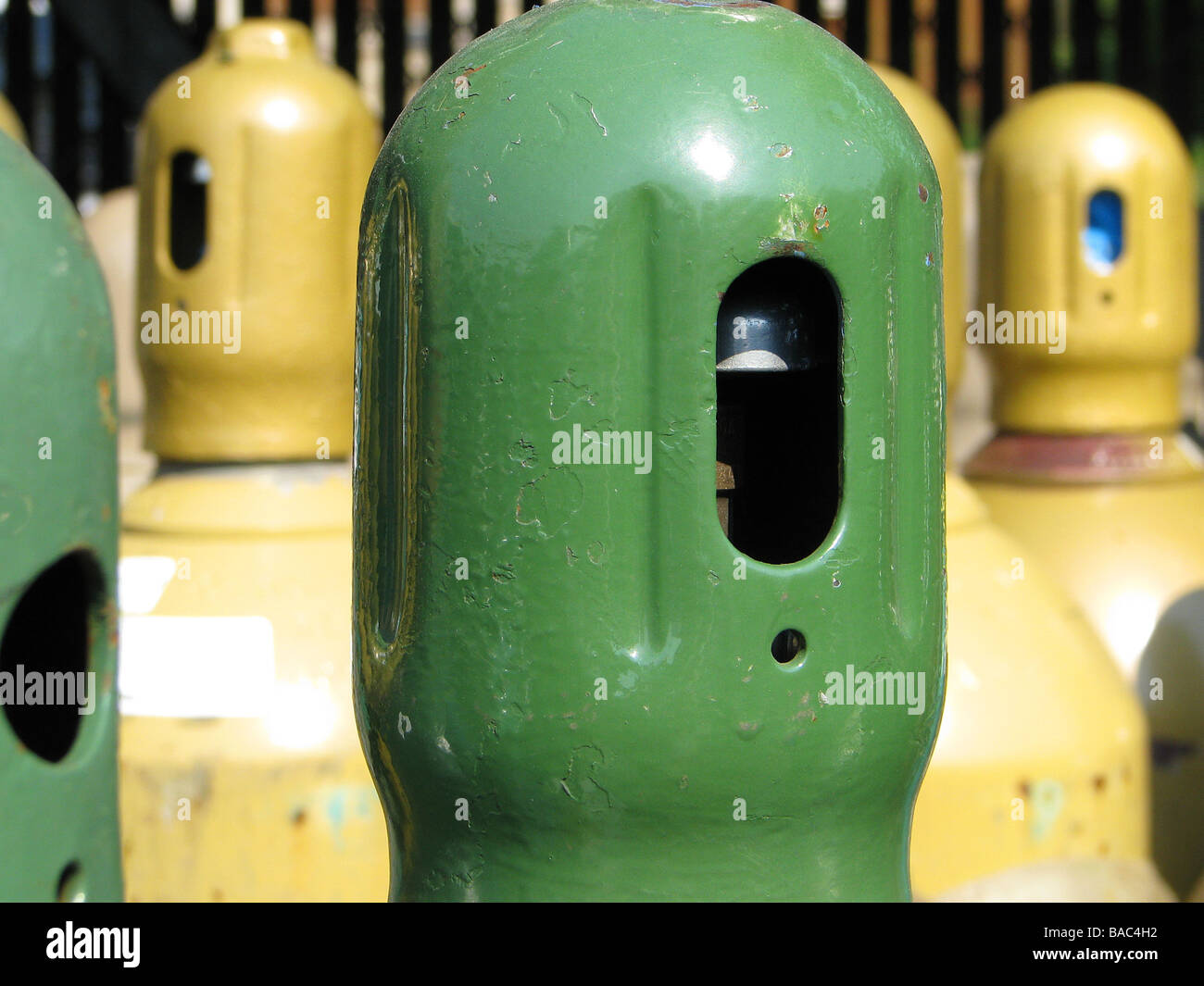 Industrial gases cylinders hi-res stock photography and images - Alamy