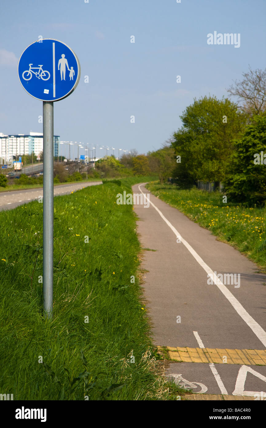A cycle path and walking sign Berkshire, England, UK Stock Photo - Alamy