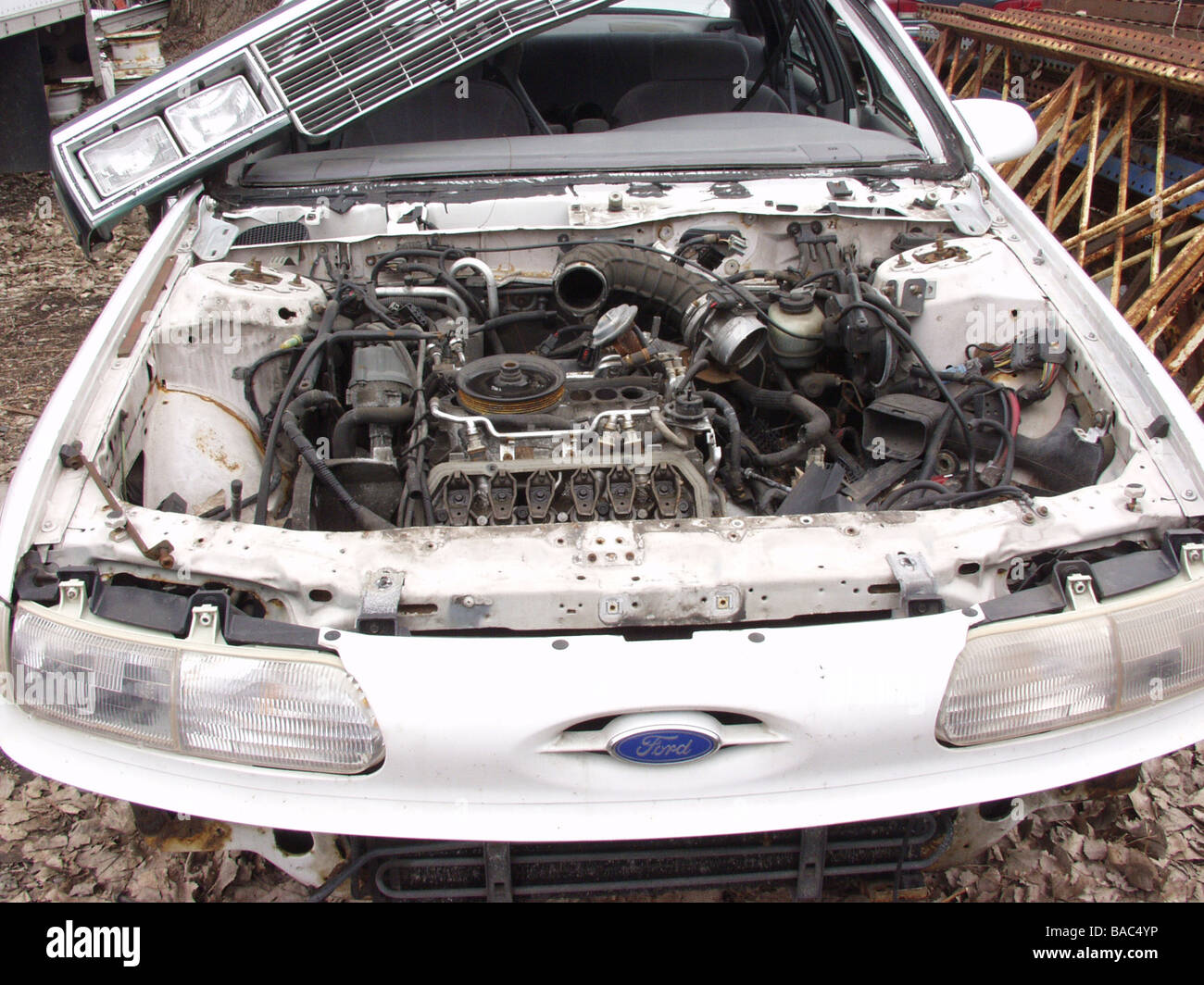 Wrecking service hi-res stock photography and images - Alamy