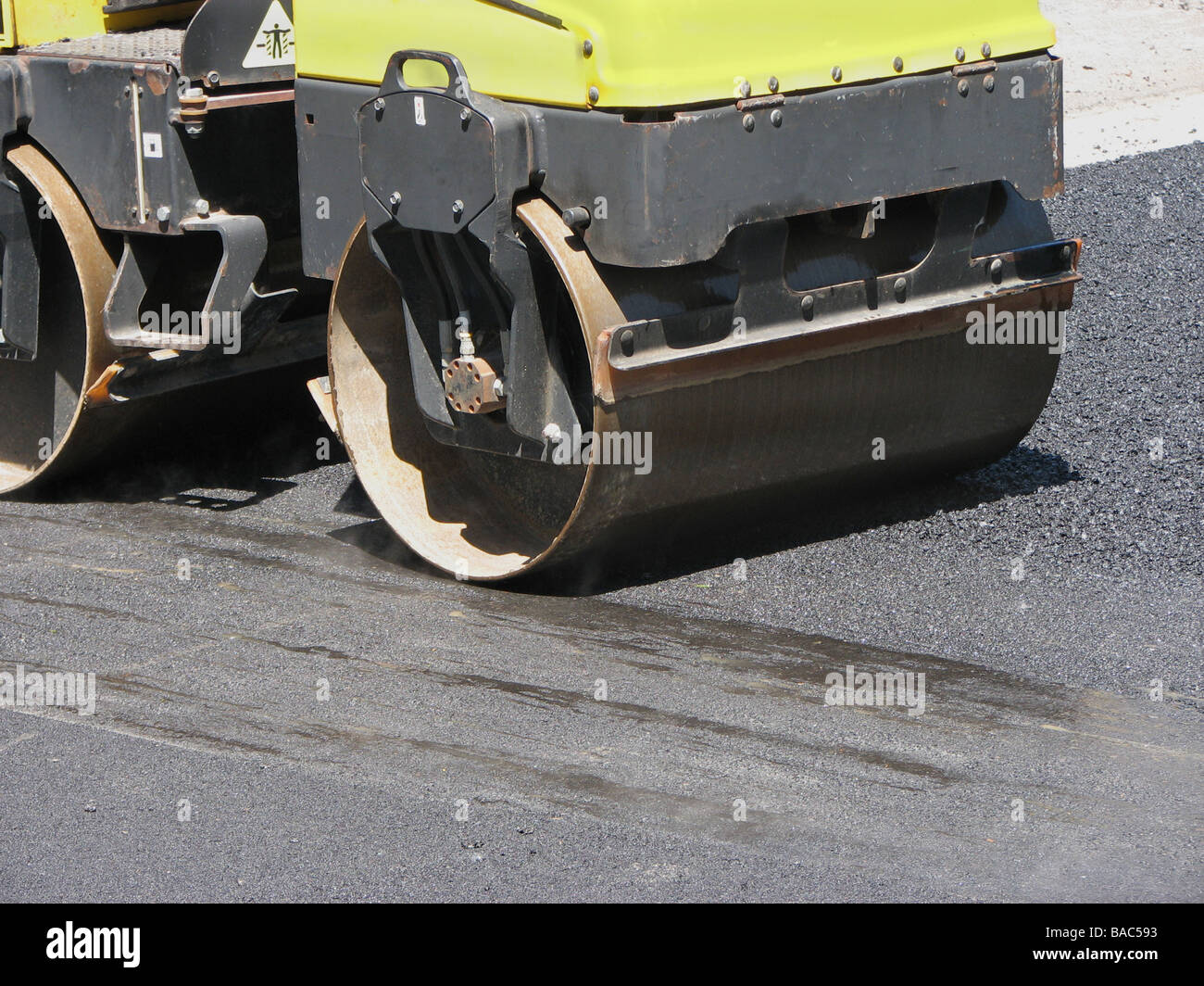 Paving supplies hi-res stock photography and images - Alamy