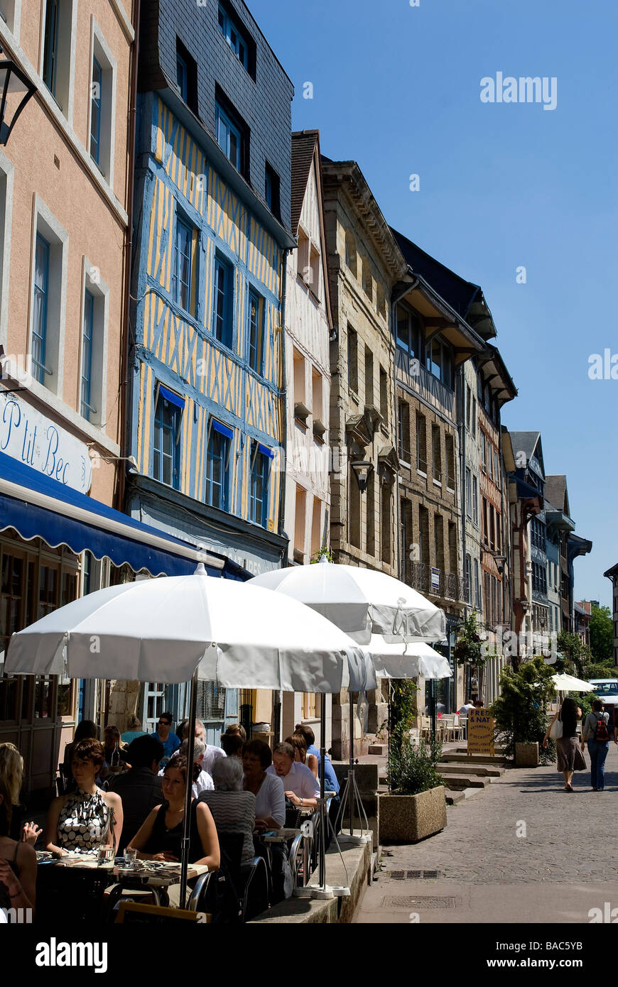 Rue eau de robec rouen hi-res stock photography and images - Alamy