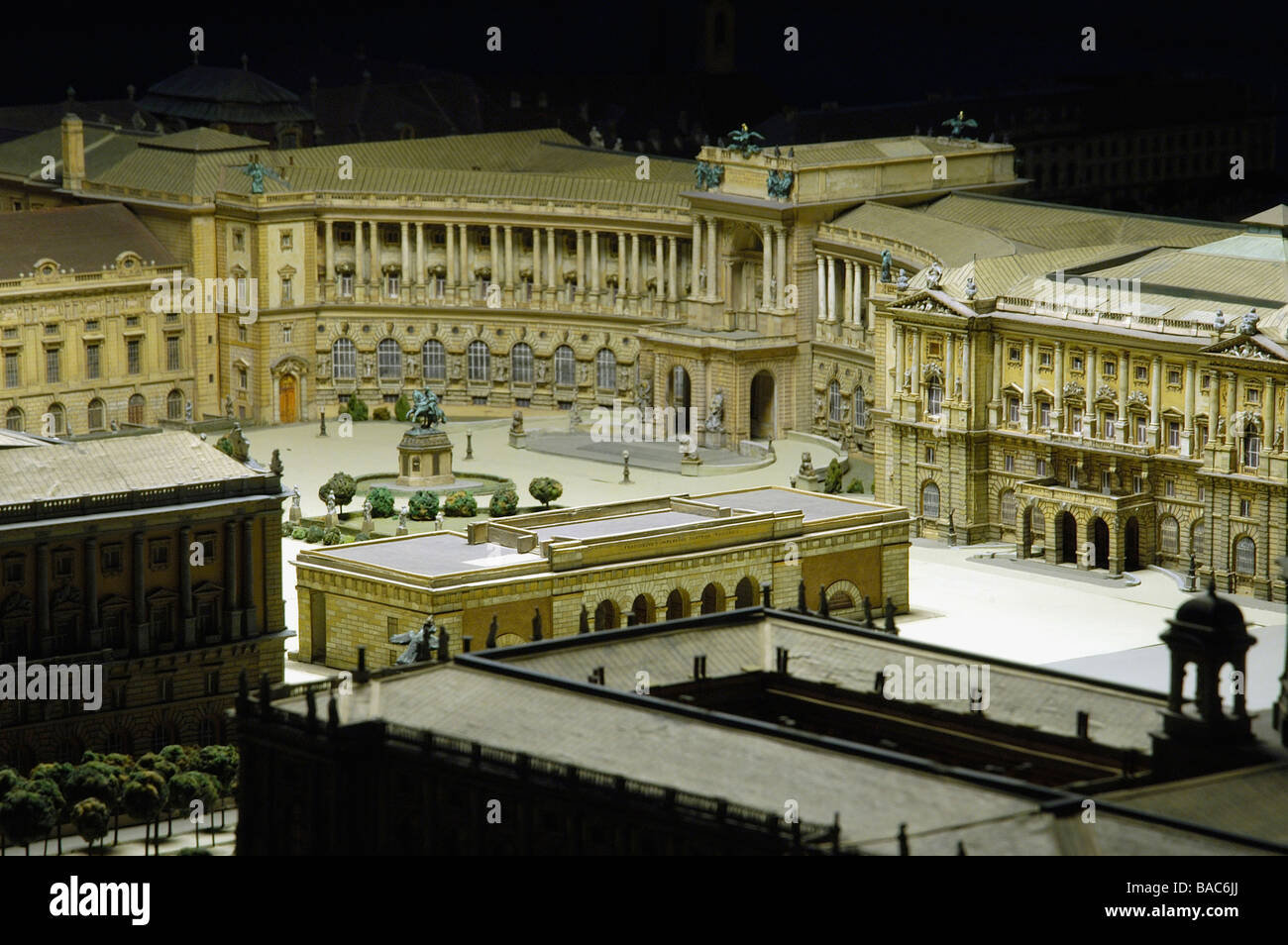 Wien hofburg sisi museum hi-res stock photography and images - Alamy