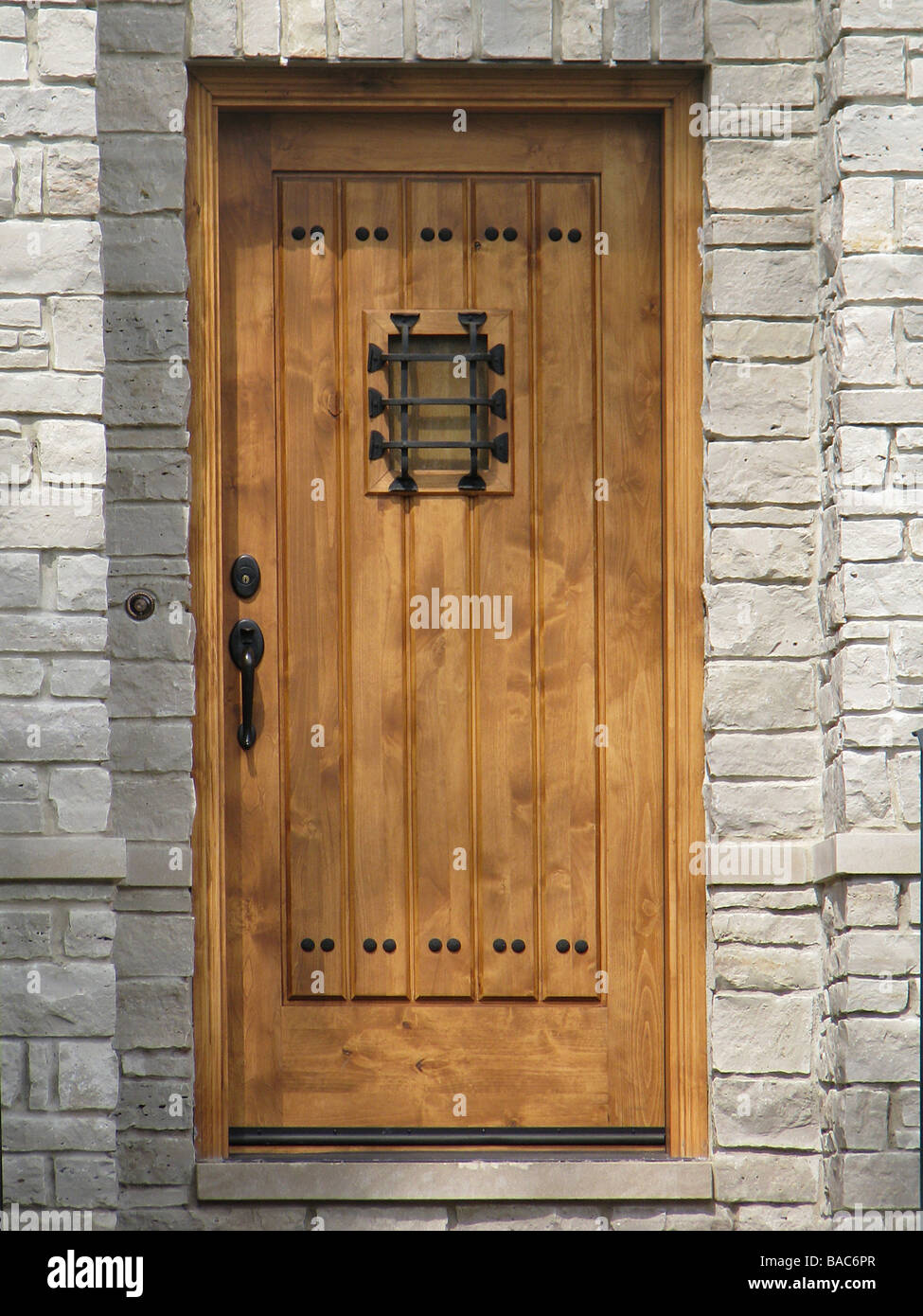 Home doors hi-res stock photography and images - Alamy