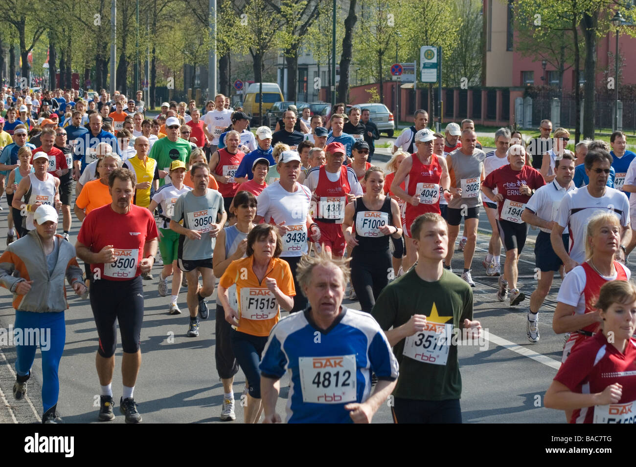 Marathon runners train hi-res stock photography and images - Alamy