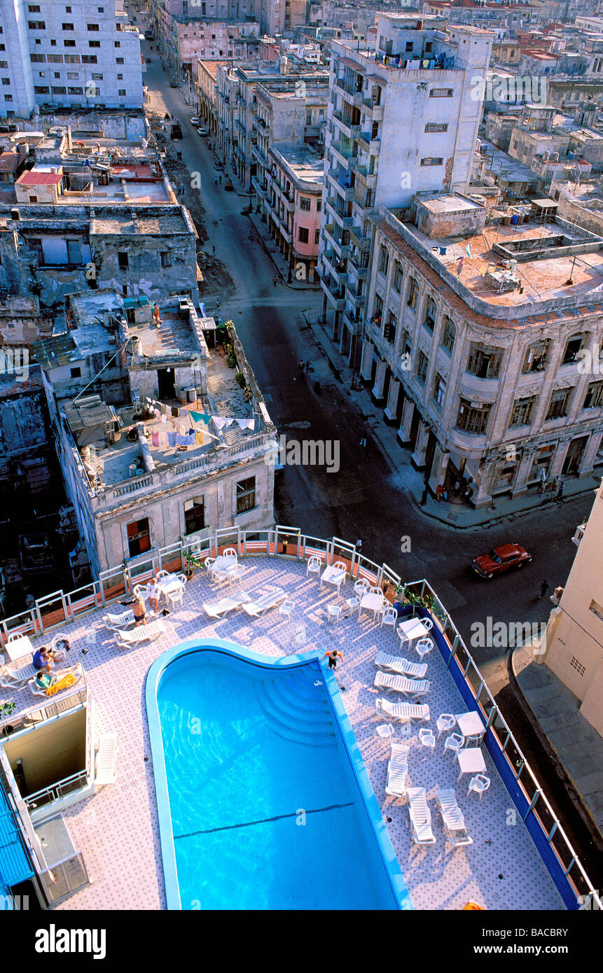 Cuba, Havana, swimming-pool of Deauville Hotel in the downtown Stock ...